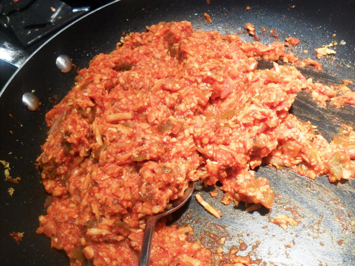 Stuffed Peppers with Spanish Sticky Rice - PaleOMG