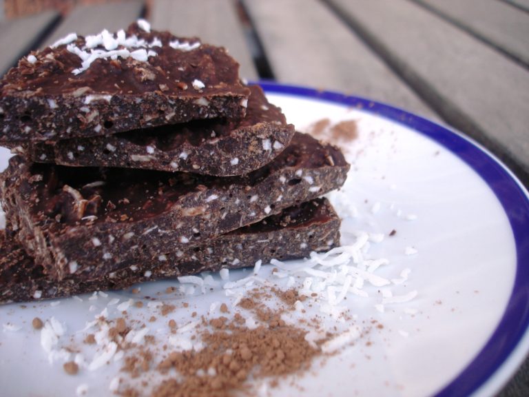 Chocolate Coconut Bark - PaleOMG