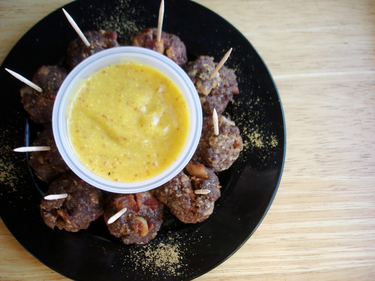 Superbowl Snacks: Bacon Meatballs with Mango Honey Mustard Sauce - PaleOMG