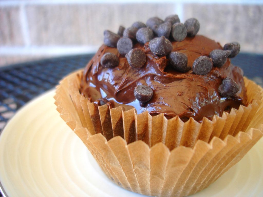 Birthday Chocolate Cupcakes - PaleOMG
