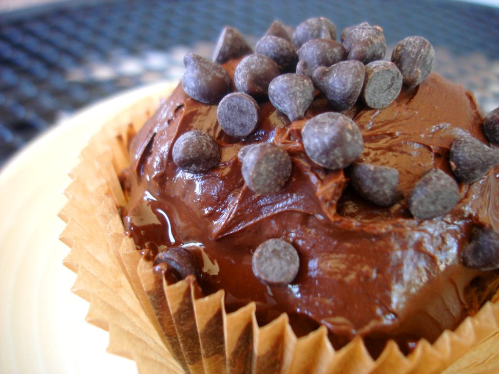Birthday Chocolate Cupcakes - PaleOMG