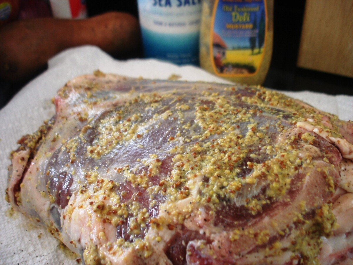 Easter Weekend: Herb-Encrusted Leg of Lamb - PaleOMG