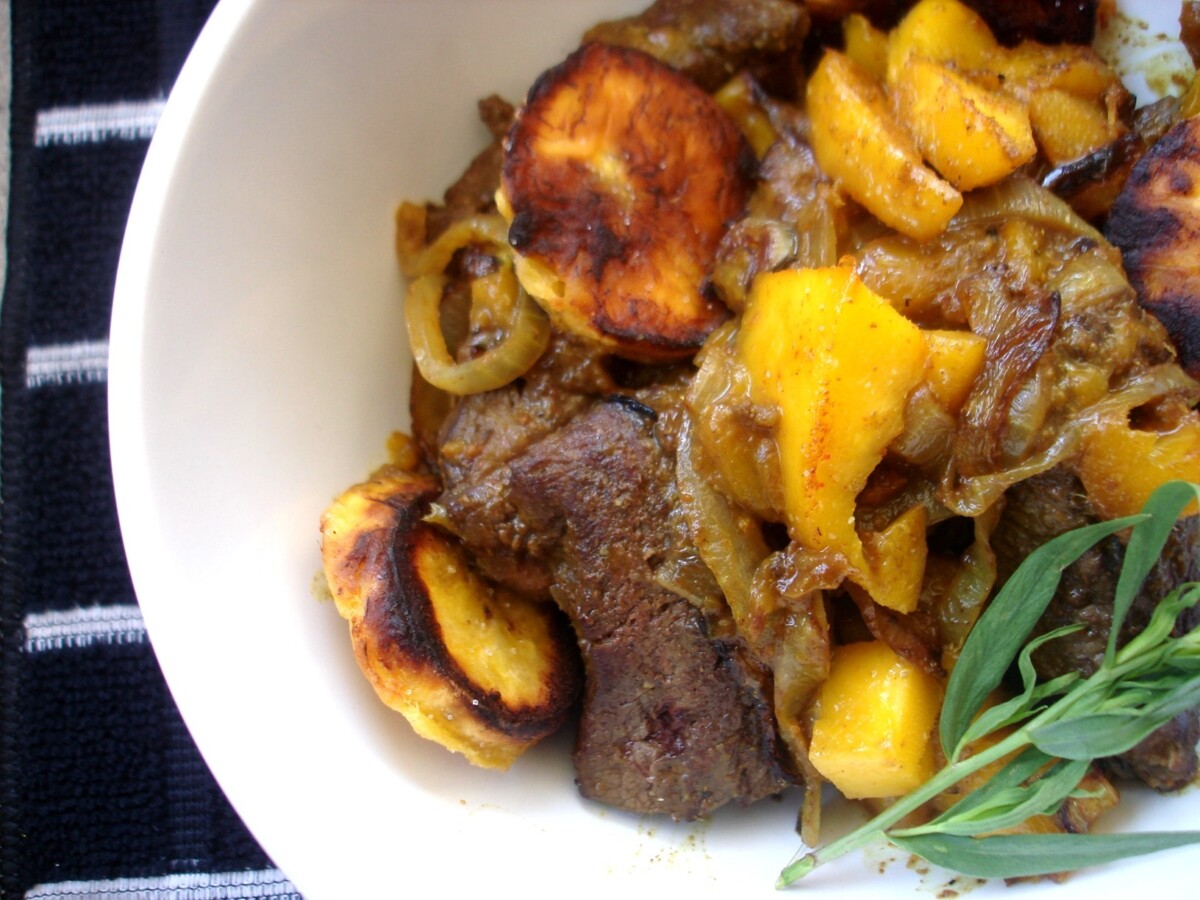 Plantain and Mango Beef - PaleOMG