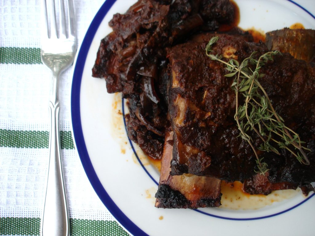 Crockpot Coffee Ancho Chile Short Ribs - PaleOMG