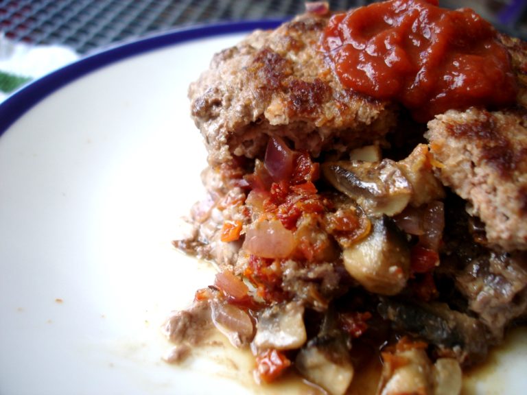 Leftovers: Overstuffed Burgers - PaleOMG
