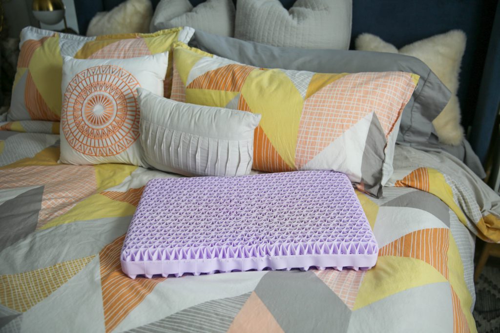 The Therapeutic Pillow That Completely Changed My Sleep - PaleOMG.com