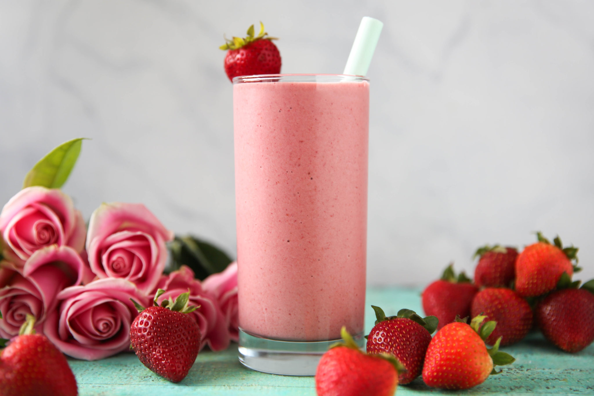 Strawberries & Cream Collagen Shake - PaleOMG