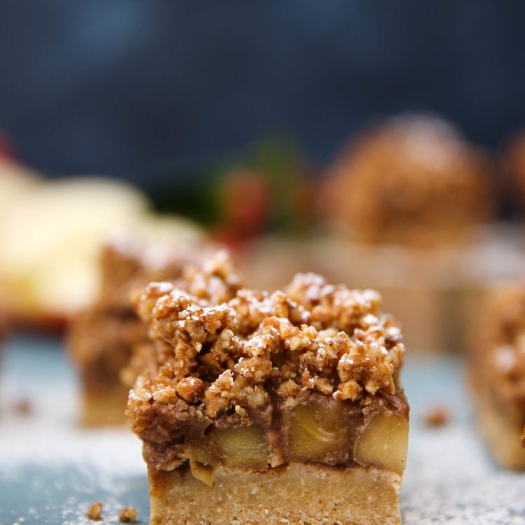 Apple Pie Cookie Bars - PaleOMG